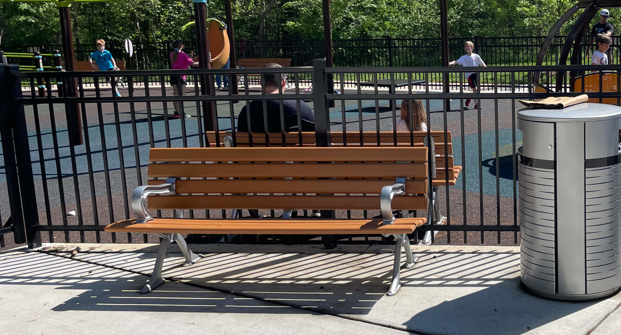 100 Backed Benches - Maglin