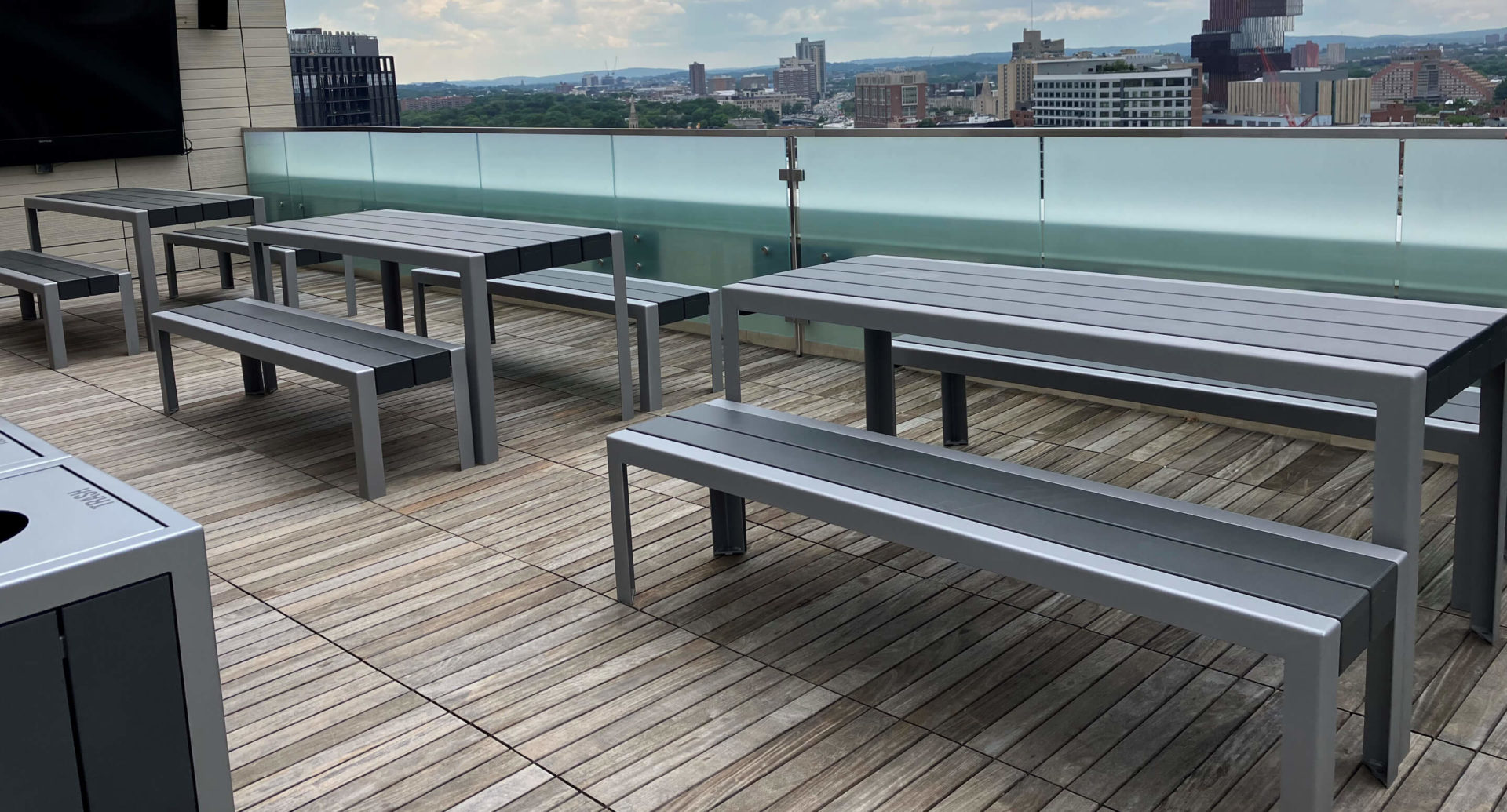 1050 Backless Benches - Maglin