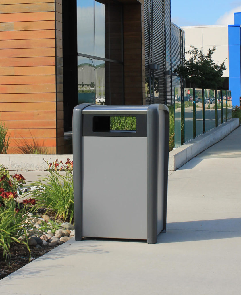 1400 Trash Container - Maglin